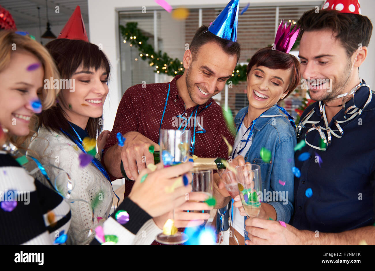 New people party hi-res stock photography and images - Alamy