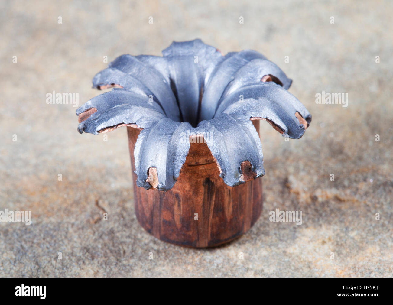 Bullet impact on metal hi-res stock photography and images - Alamy