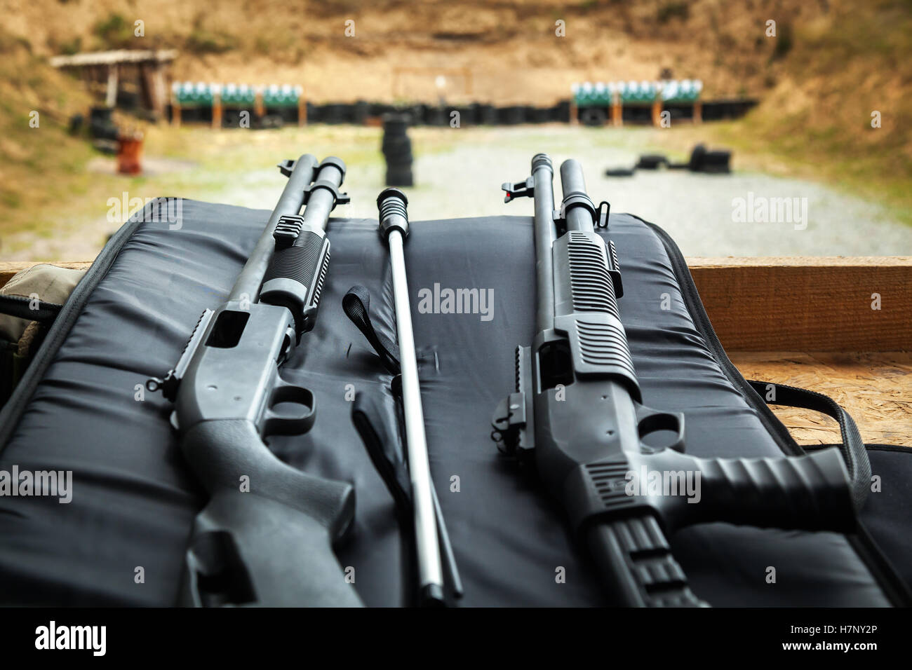 shooting, shooting on the street, ground, guns, shooting, shells on the ...