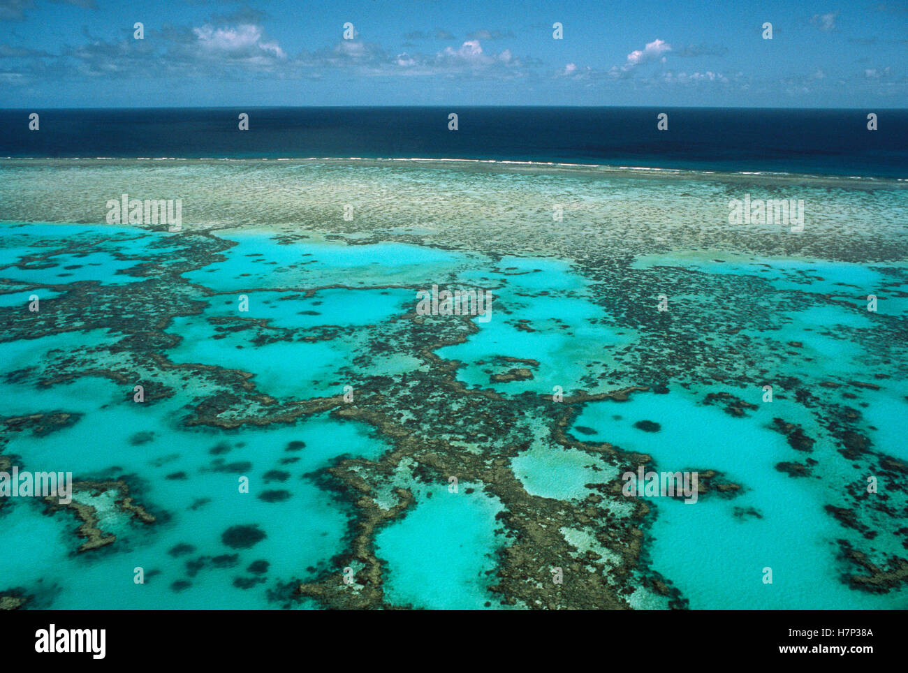 Aerial view of Great Barrier Reef, Australia Stock Photo - Alamy
