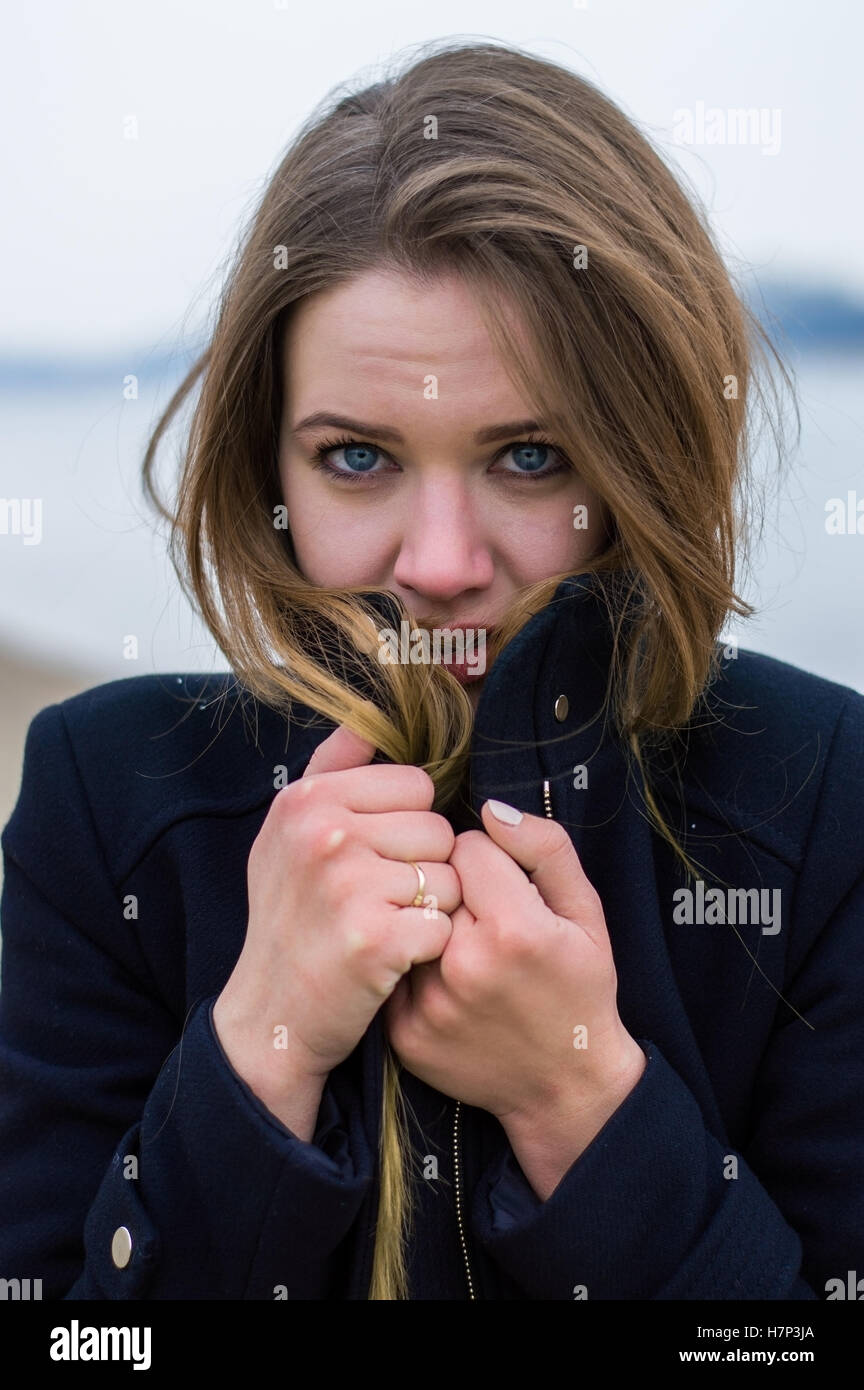 Feeling freeze hi-res stock photography and images - Alamy