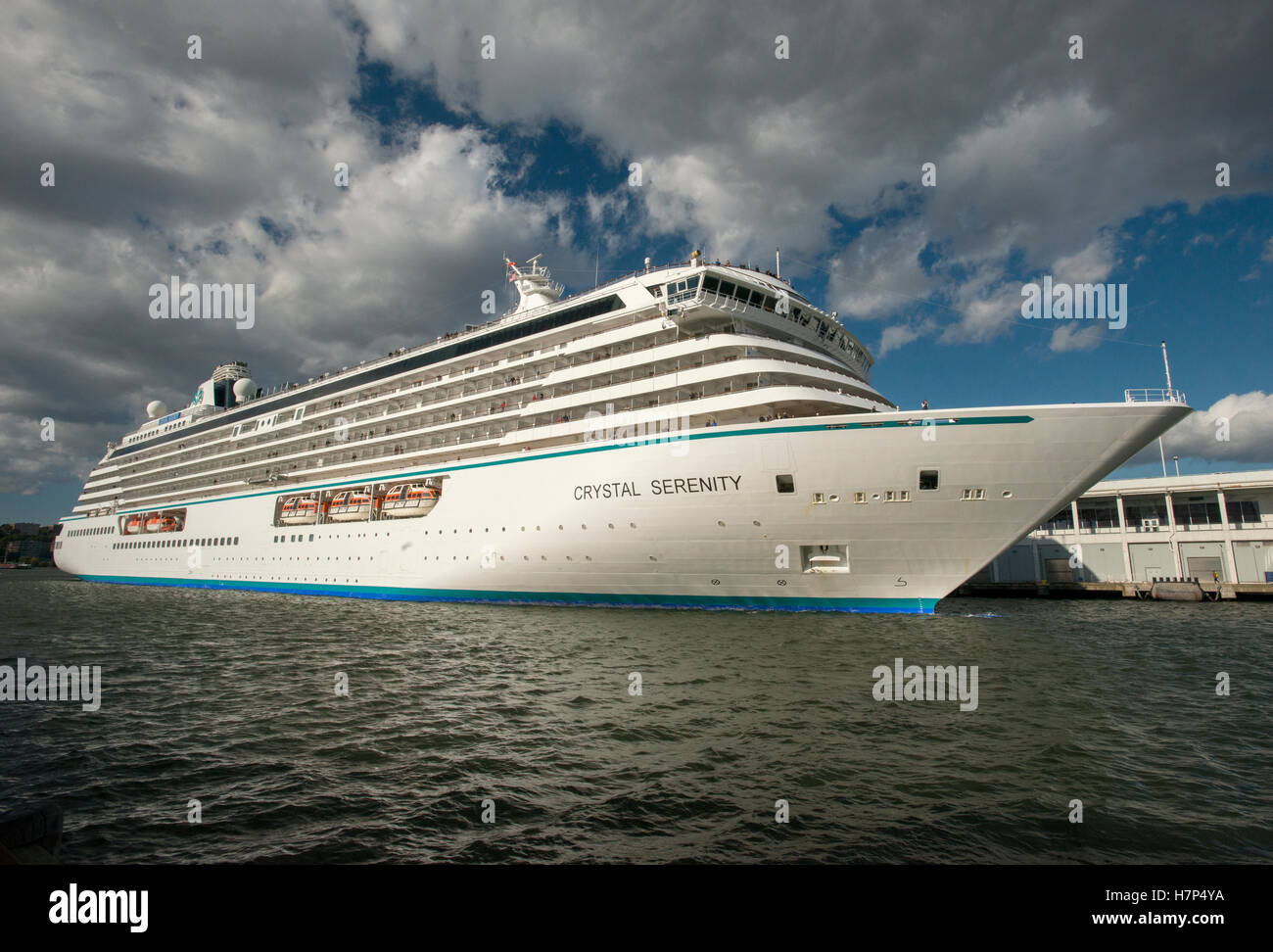 Cruise ship Crystal Serenity docks in Manhattan, New York next to the ...