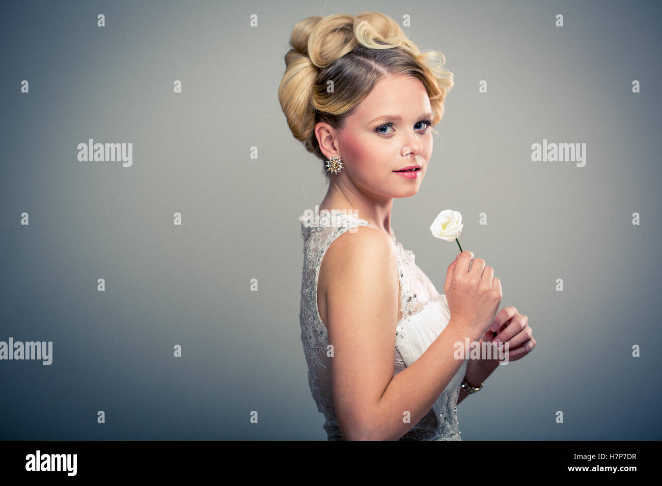 Gorgeous bride on her wedding day (color toned image; shallow DOF Stock ...