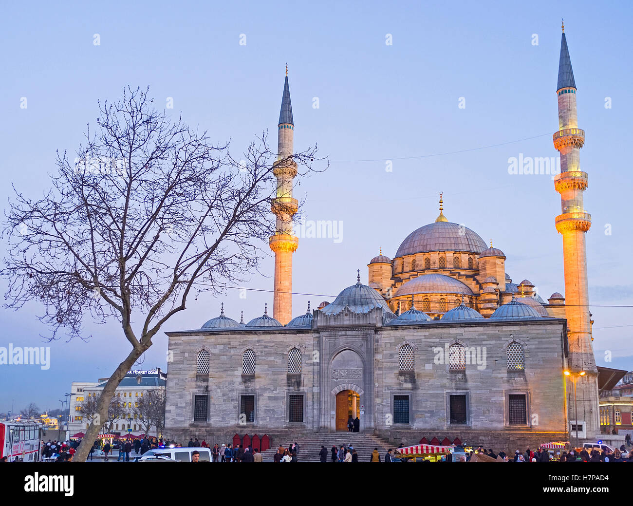 The Yeni Cami (New Mosque) with brightly illuminated minarets, Istanbul ...