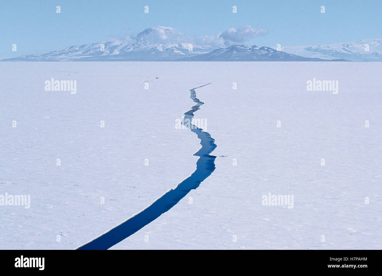 Sea ice splits to reveal long leads in summer, opening passages for ...