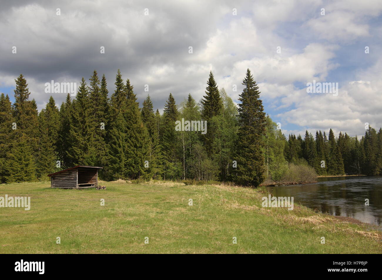 Resting hut next to the Swedish river of Ammeraan Stock Photo - Alamy