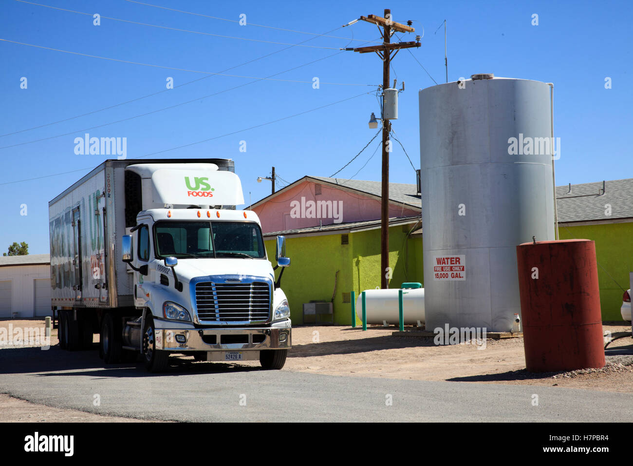 Amargosa Valley, Nevada - The Area 51 Alien Center at a gas station in ...