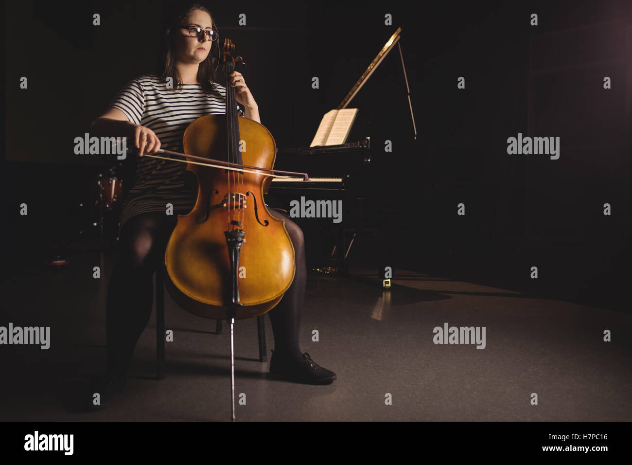 Bass instrument hi-res stock photography and images - Alamy