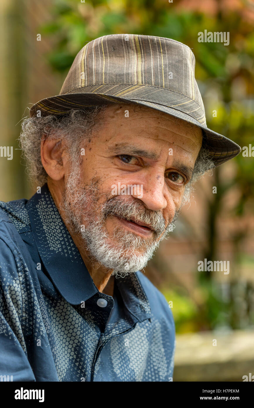 John agard hi-res stock photography and images - Alamy