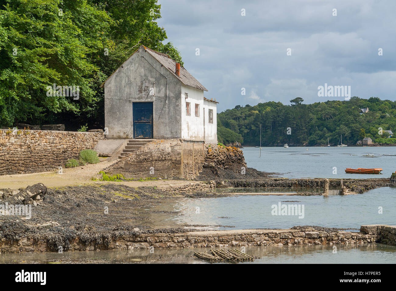 coastal scenery at the Belon River in Brittany, France Stock Photo - Alamy