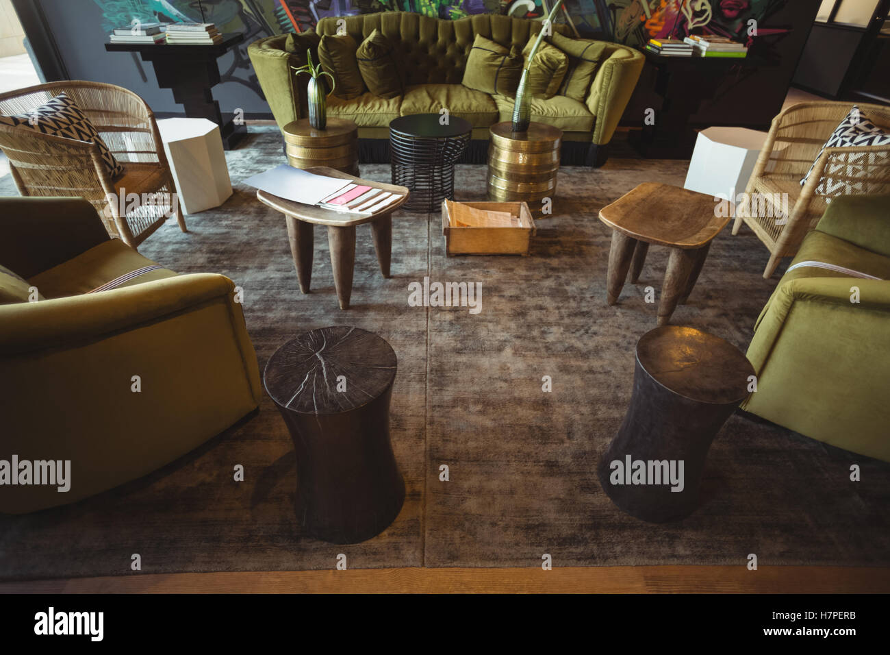 Waiting area in office Stock Photo - Alamy