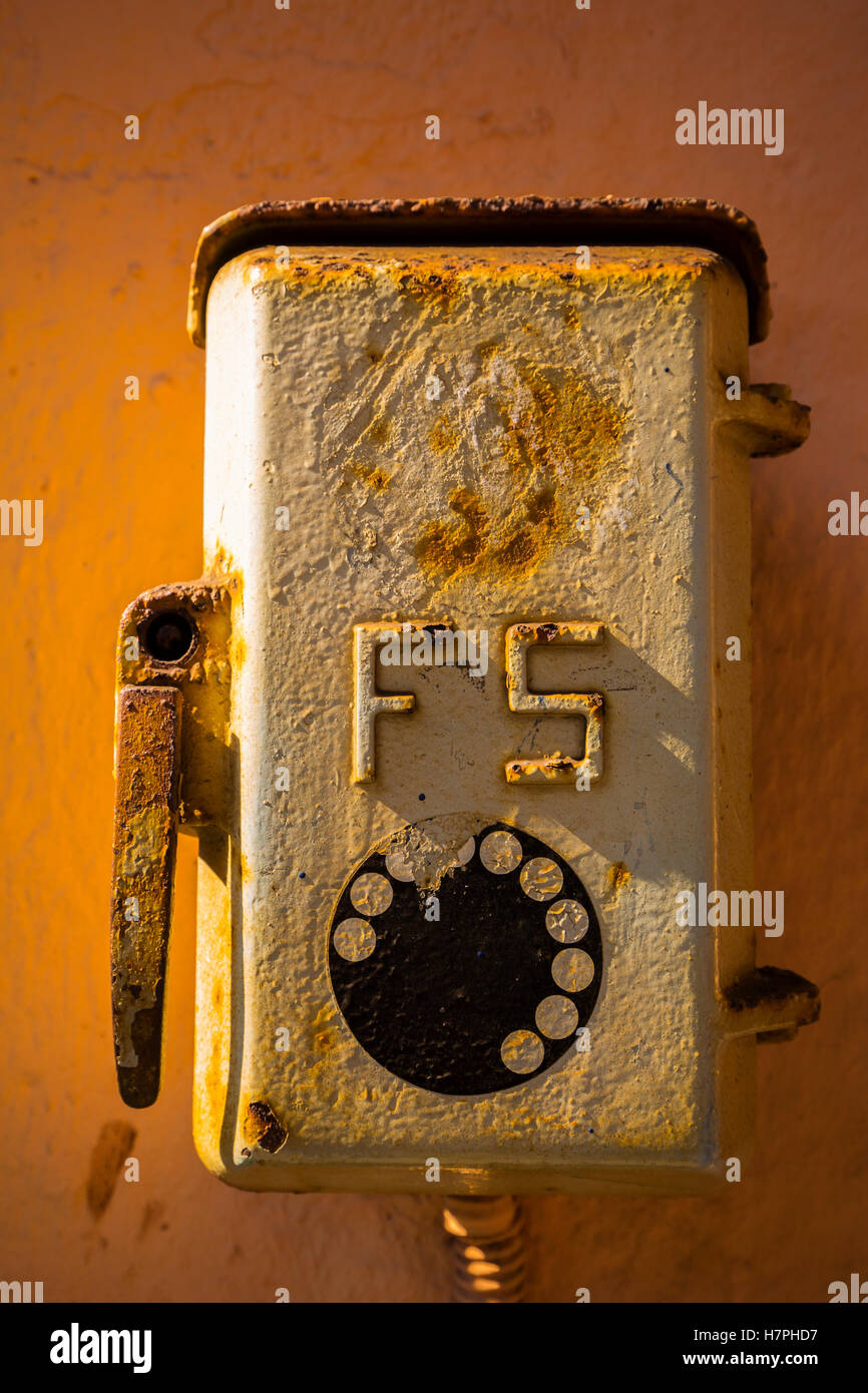 Cinque terre train levanto hi-res stock photography and images - Alamy