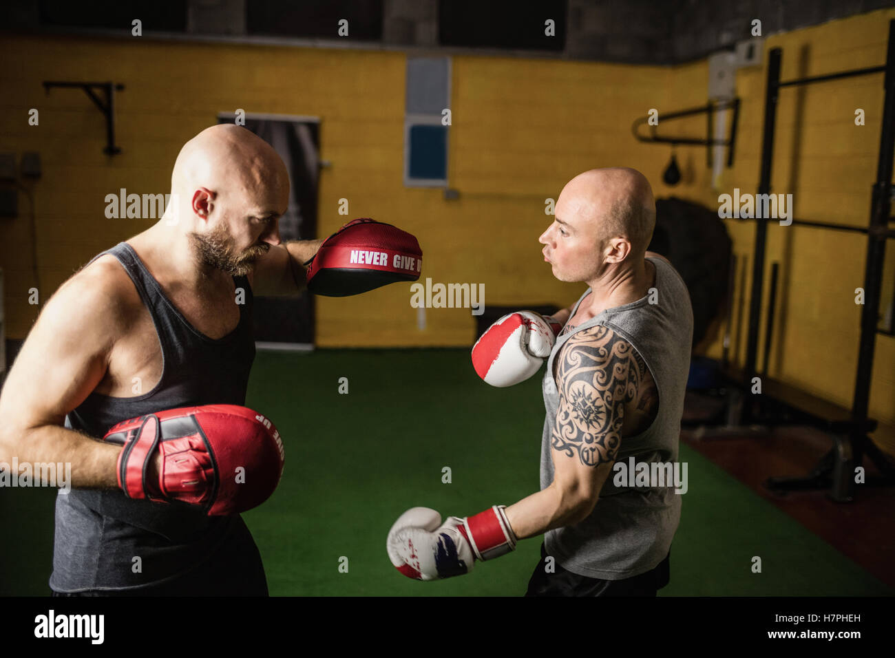 Fitness self defense hi-res stock photography and images - Alamy