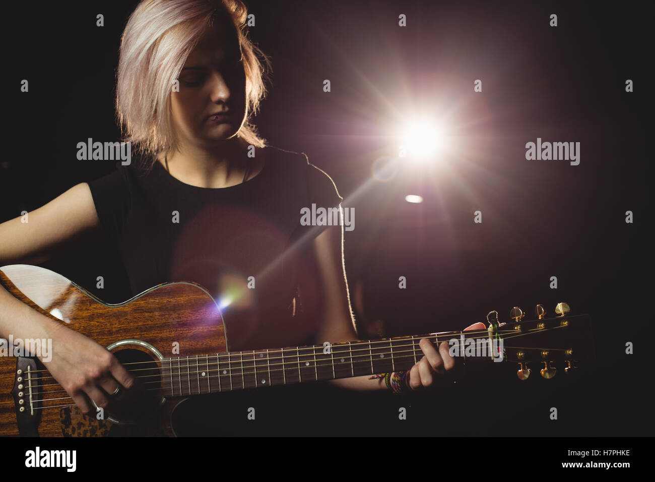 Guitar learning student hi-res stock photography and images - Alamy