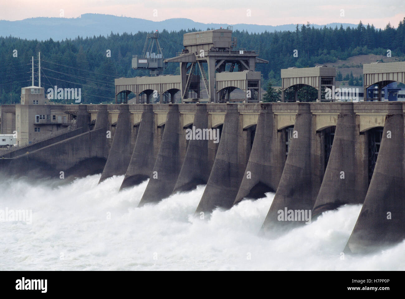 Effluence from Bonneville Dam, Columbia River, Oregon Stock Photo - Alamy