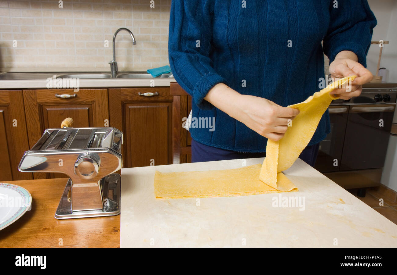 making pasta at home Stock Photo - Alamy