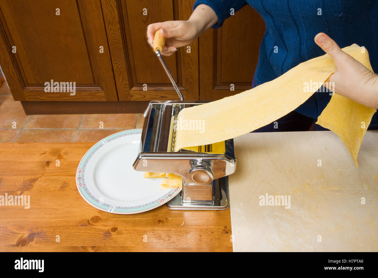making pasta at home Stock Photo - Alamy