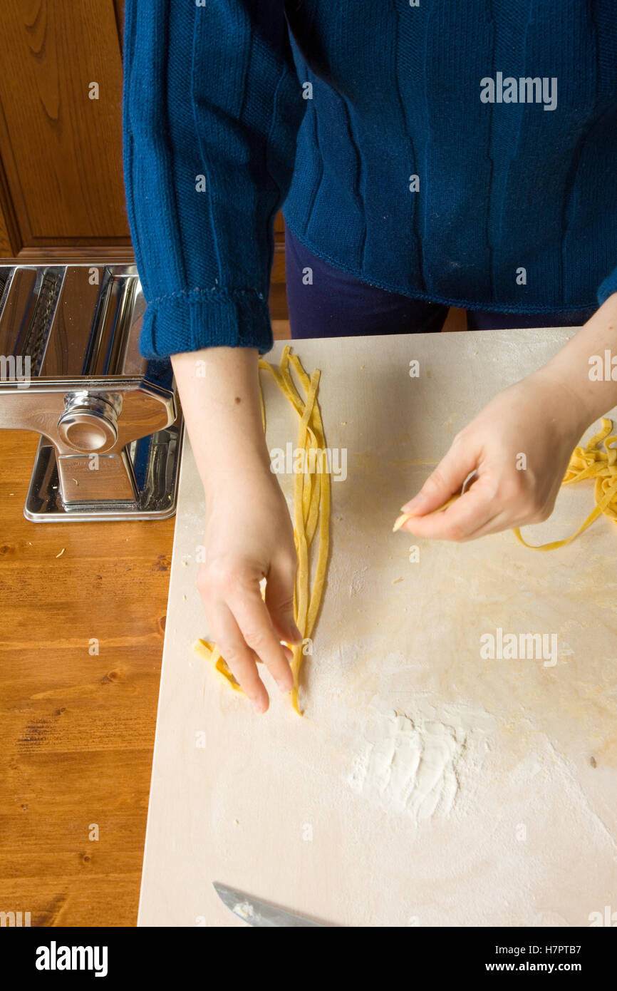 making pasta at home Stock Photo - Alamy