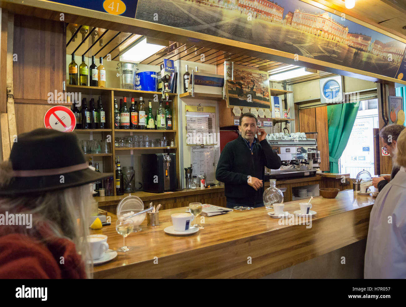 Chez catherine hi-res stock photography and images - Alamy