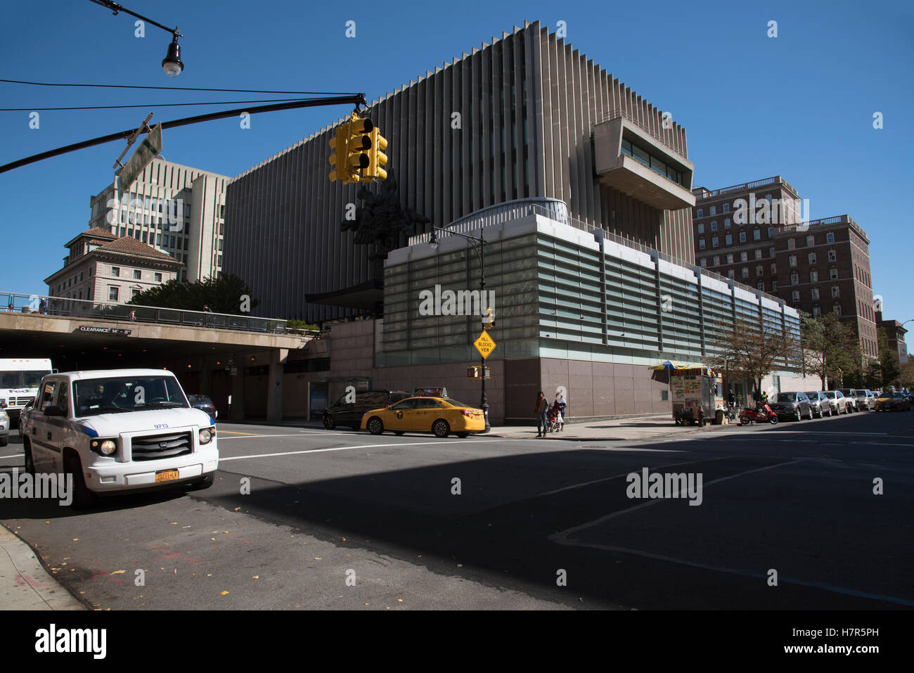 Columbia University, New York USA - Columbia Law School on Amsterdam ...