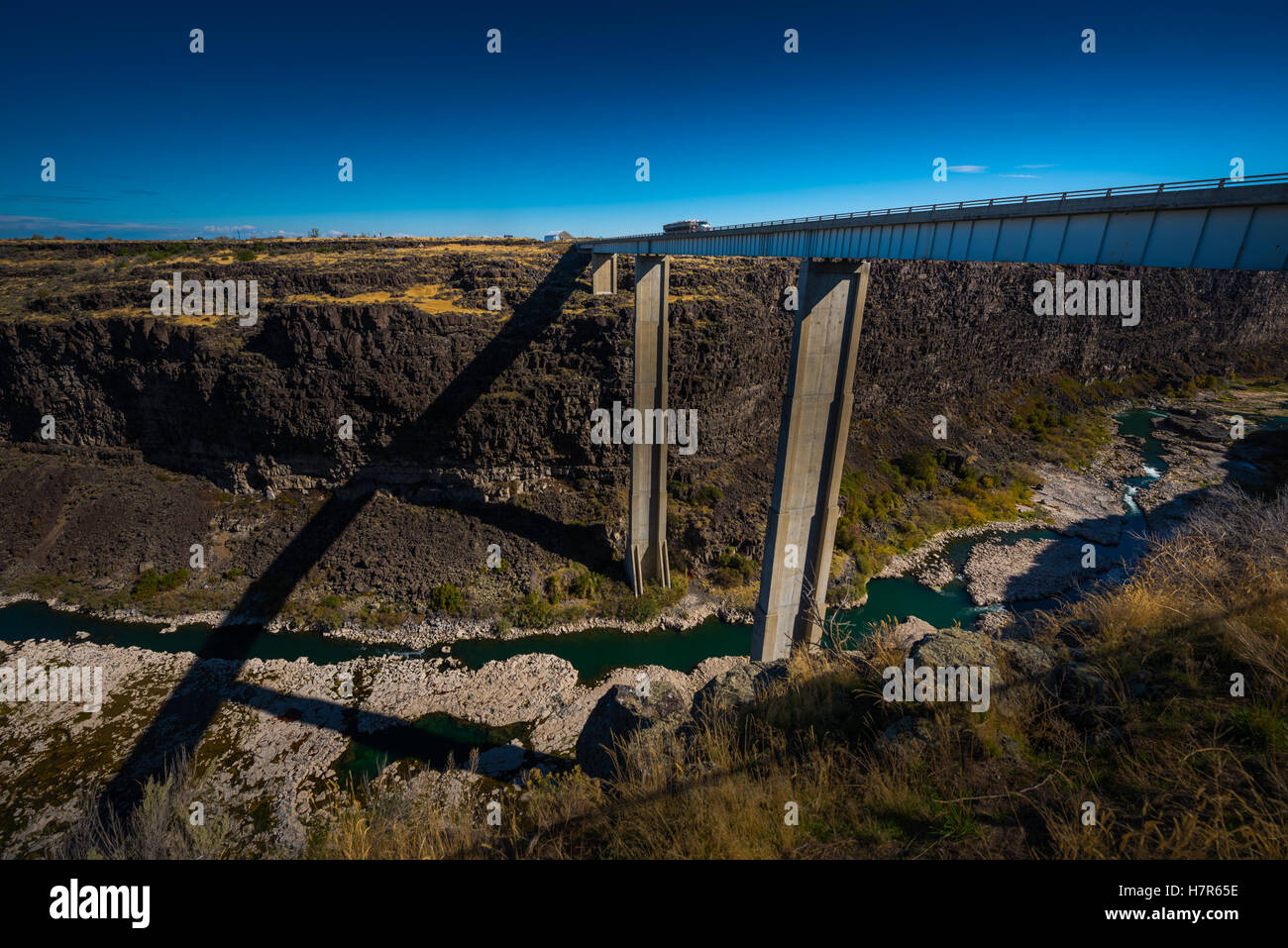 Concrete Deck Girder Bridge over Snake River Canyon Stock Photo - Alamy