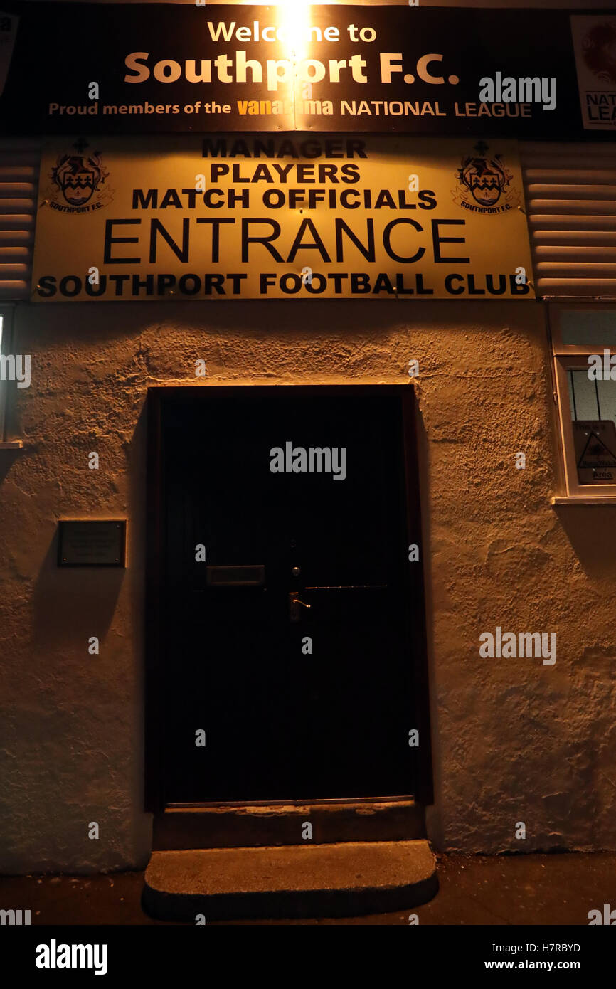 Stadium player entrance hi-res stock photography and images - Alamy