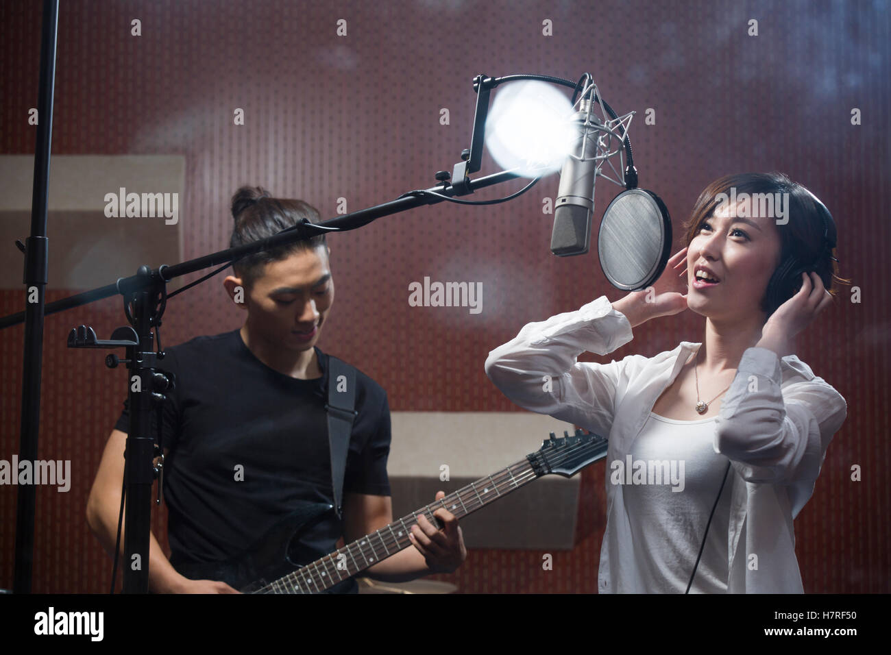 Two women in recording studio hi-res stock photography and images - Alamy