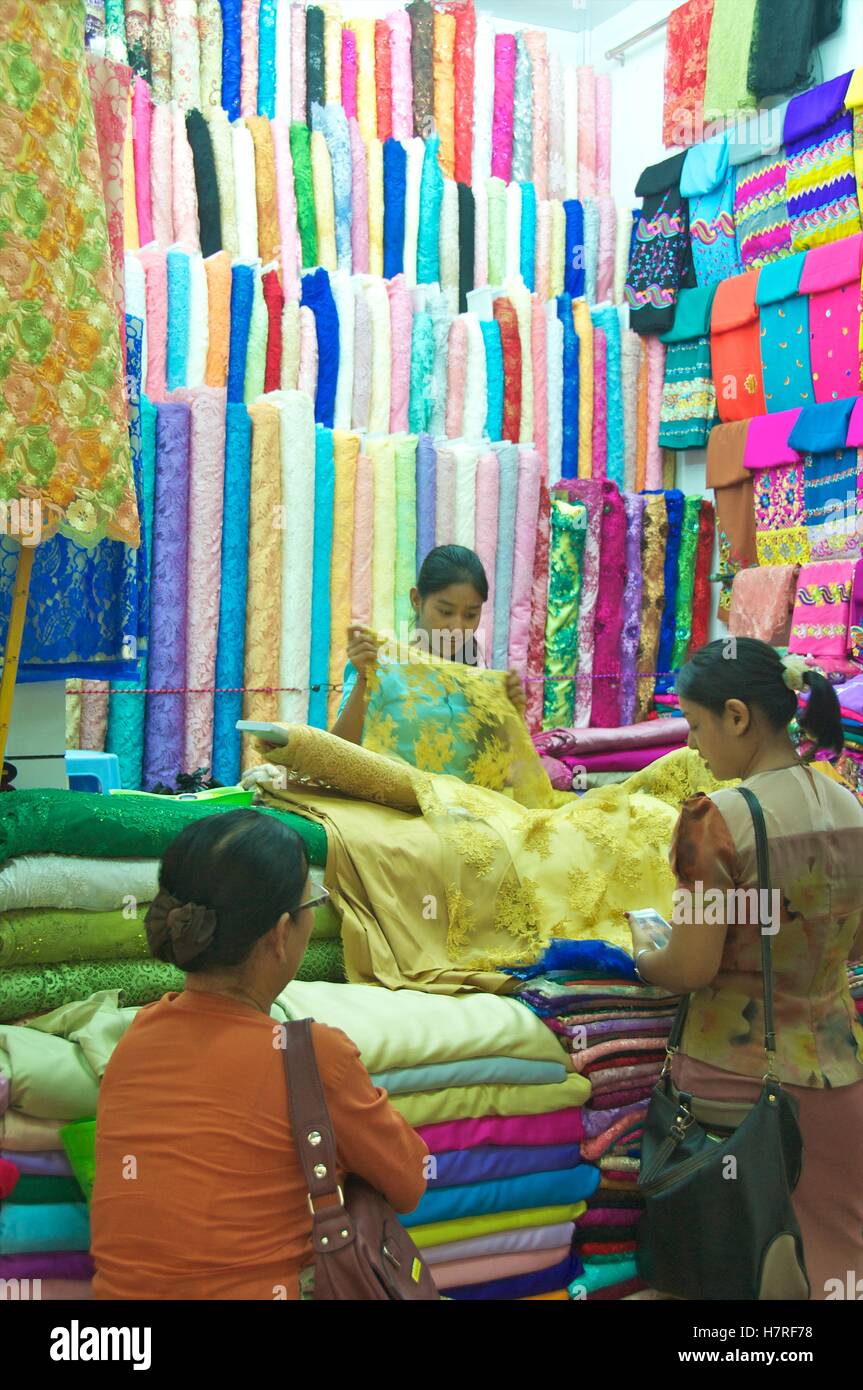 Cotton textiles myanmar hi-res stock photography and images - Alamy