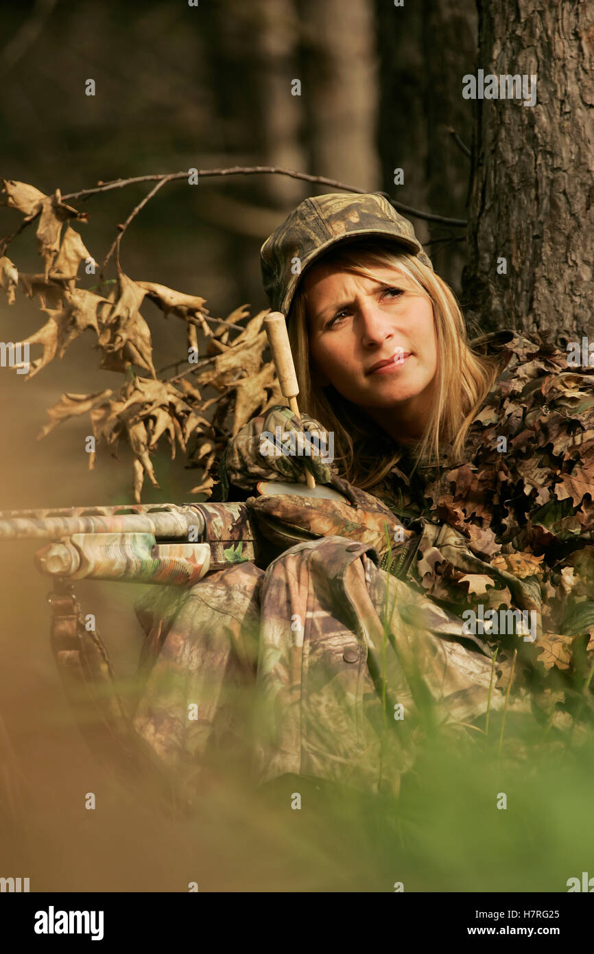 Female Turkey Hunter With Shotgun Stock Photo - Alamy