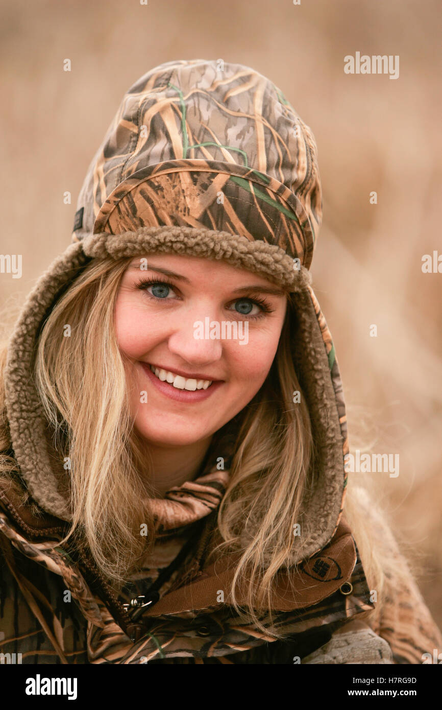 Portrait of Female Waterfowl Hunter Stock Photo - Alamy