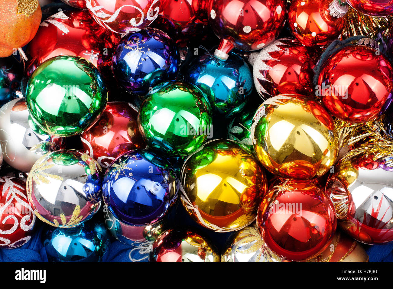 Colorful Christmas Ornaments Wallpaper