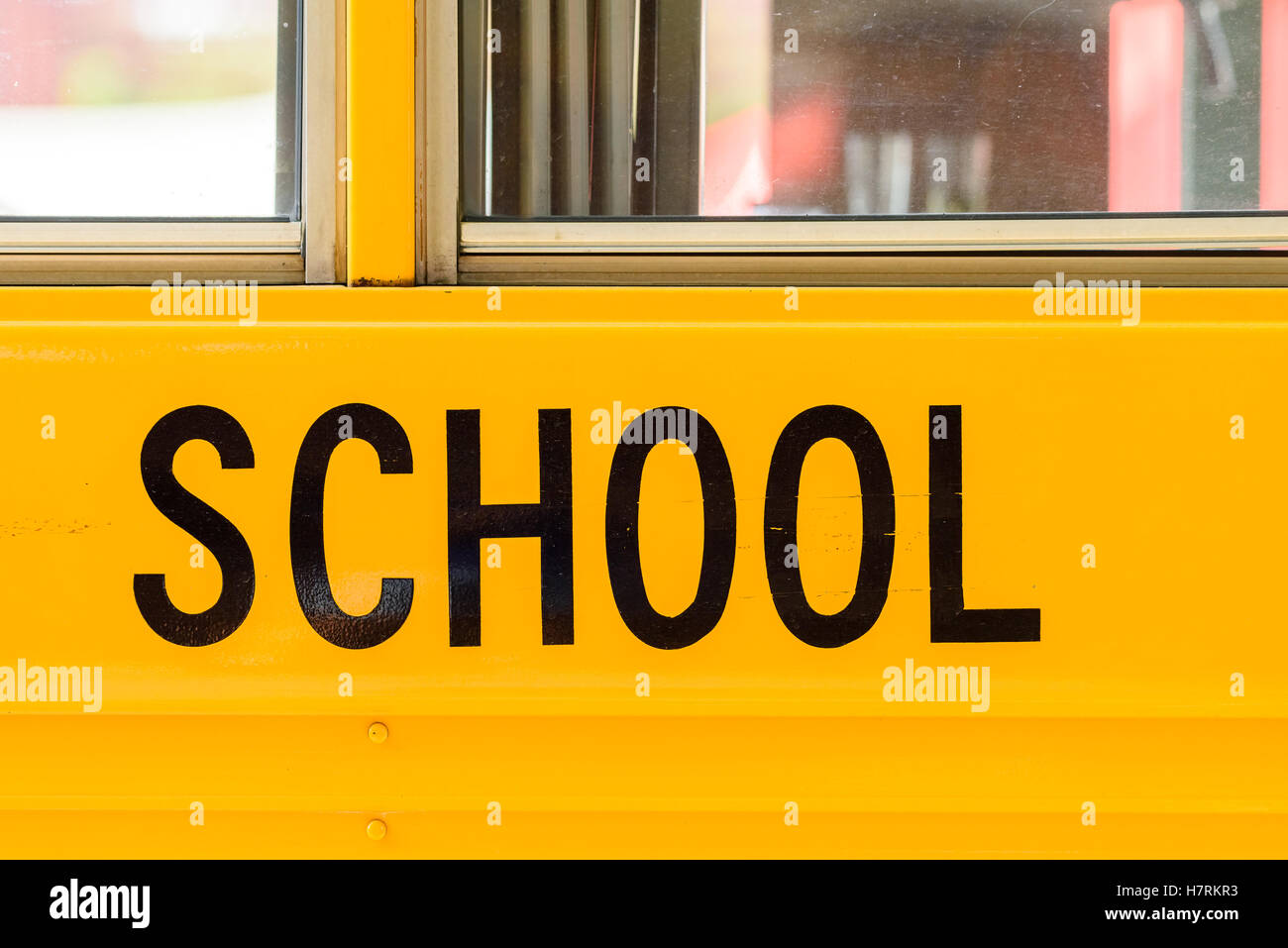 School bus sign hi-res stock photography and images - Alamy