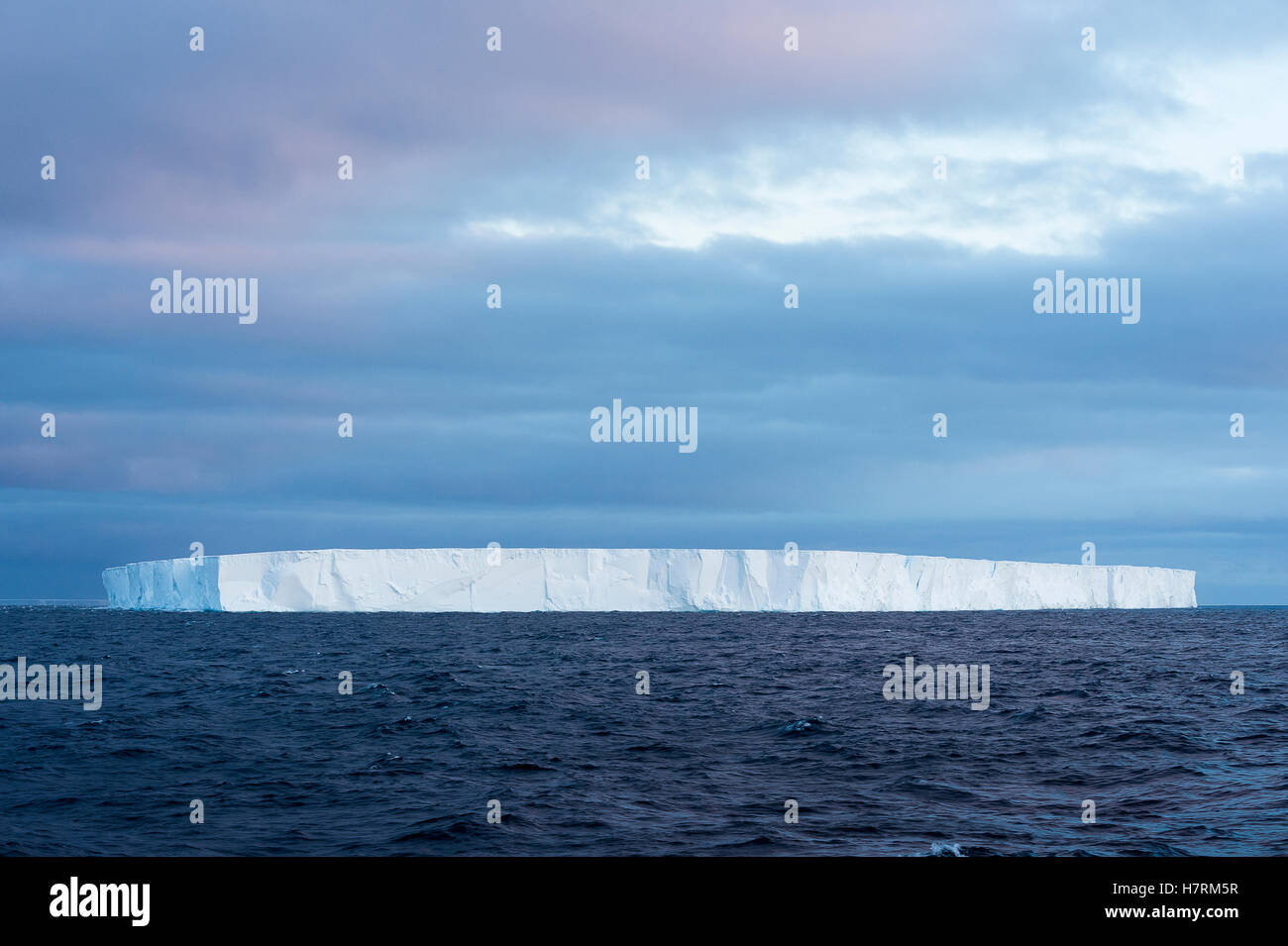 Tabular iceberg; Iceland Stock Photo - Alamy