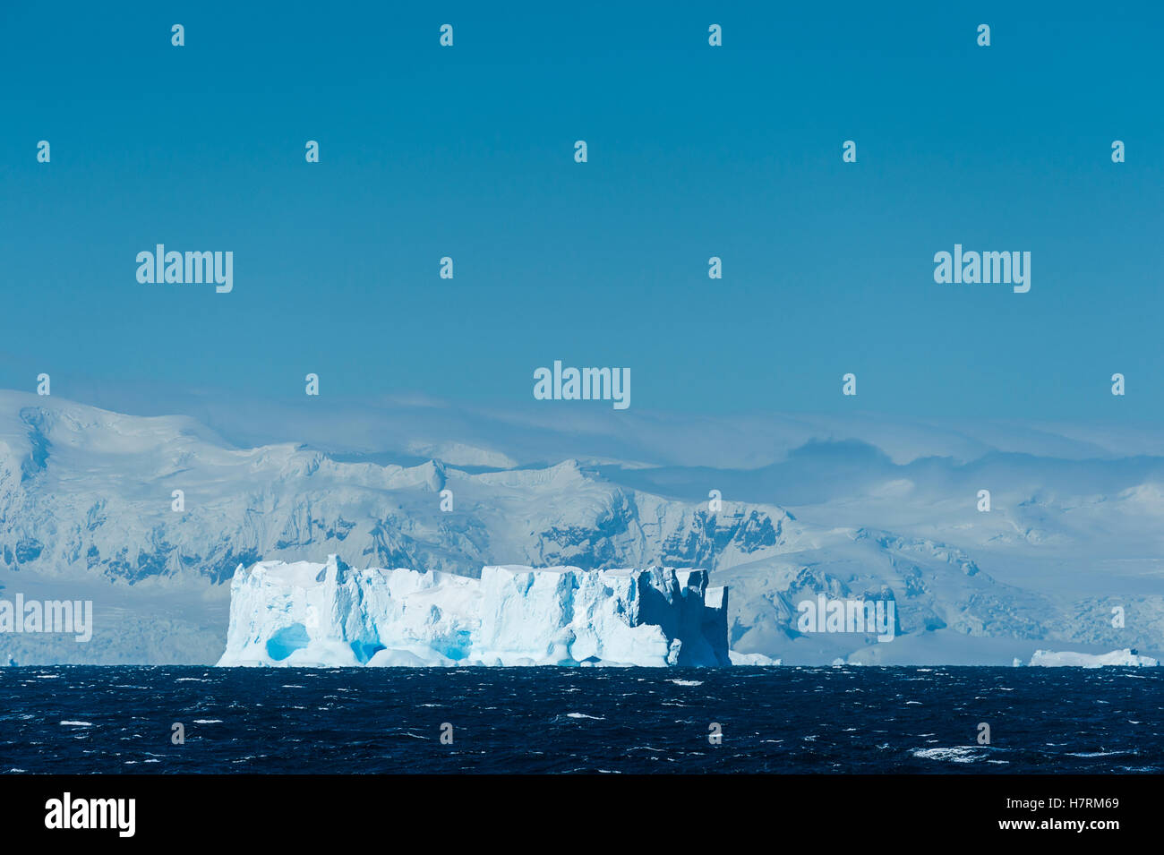Tabular view hi-res stock photography and images - Alamy