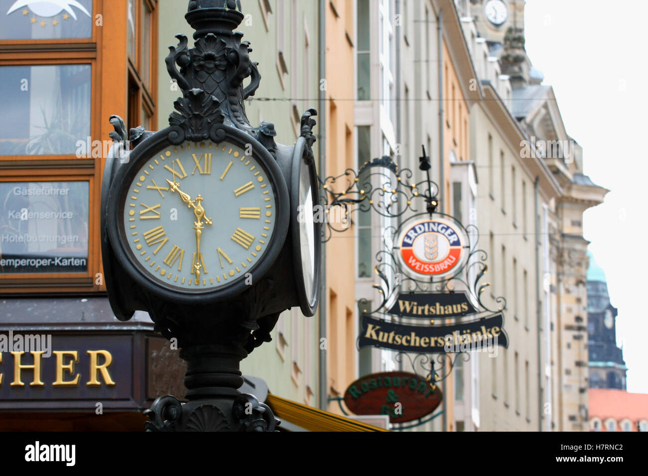 Dresden, aug 20. 2016 - The clock at the ancient city of Dresden ...