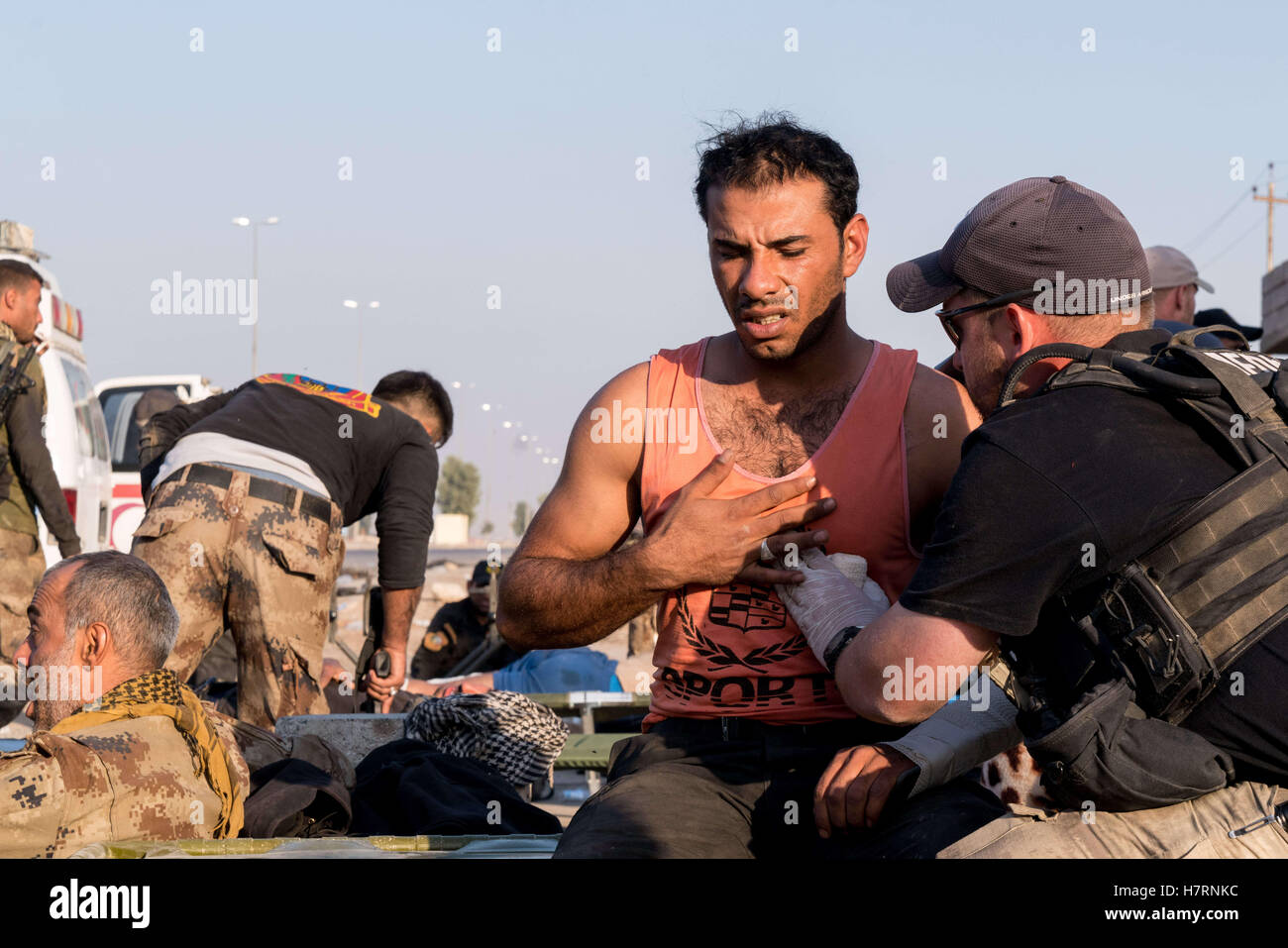 Special forces medic hi-res stock photography and images - Alamy