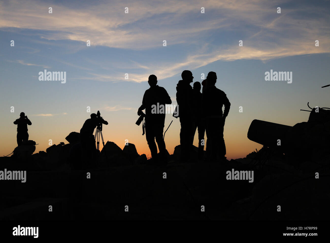 Gaza City, The Gaza Strip, Palestine. 7th Nov, 2016. Palestinian ...