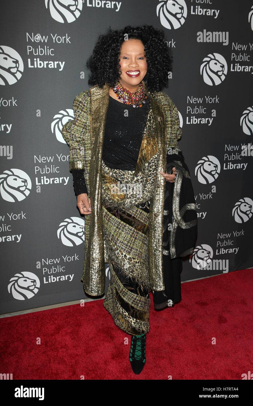 New York, NY, USA. 7th Nov, 2016. Sherry Bronfman at the 2016 Library ...