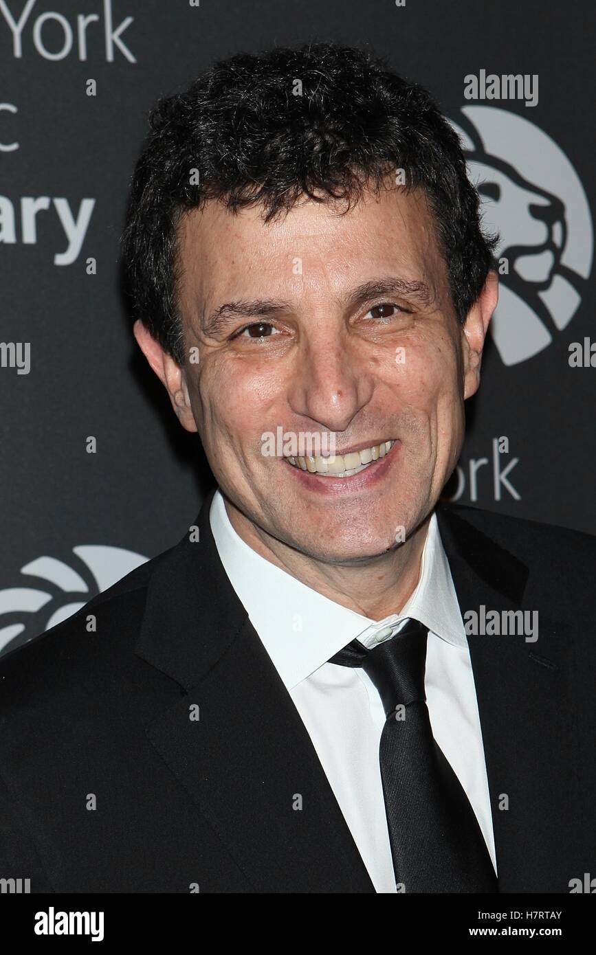 New York, NY, USA. 7th Nov, 2016. David Remnick at the 2016 Library ...