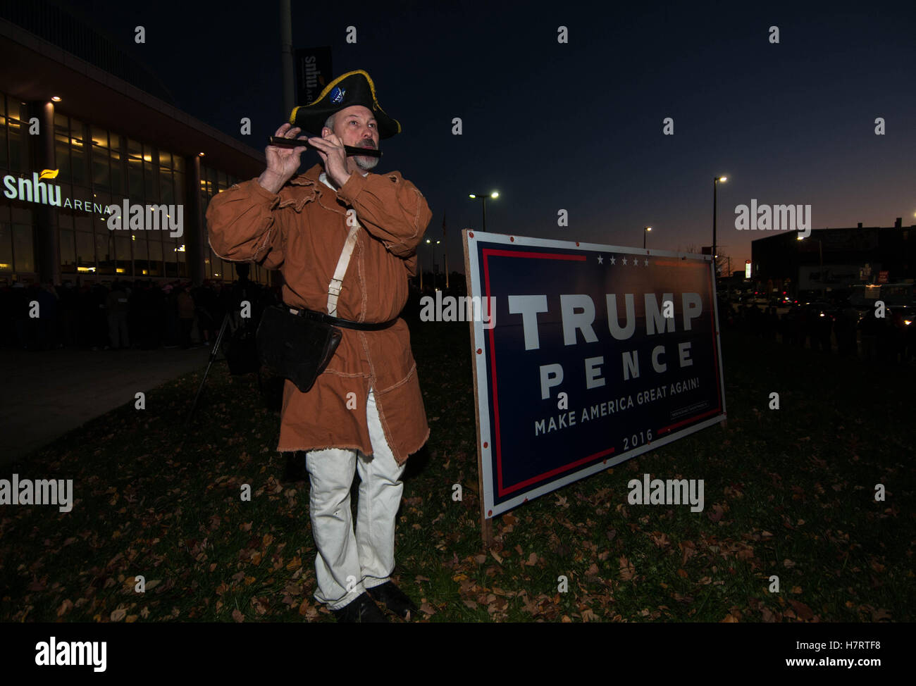 Manchester, New Hampshire, USA. 7th Nov, 2016. Scott Sturgeon of ...