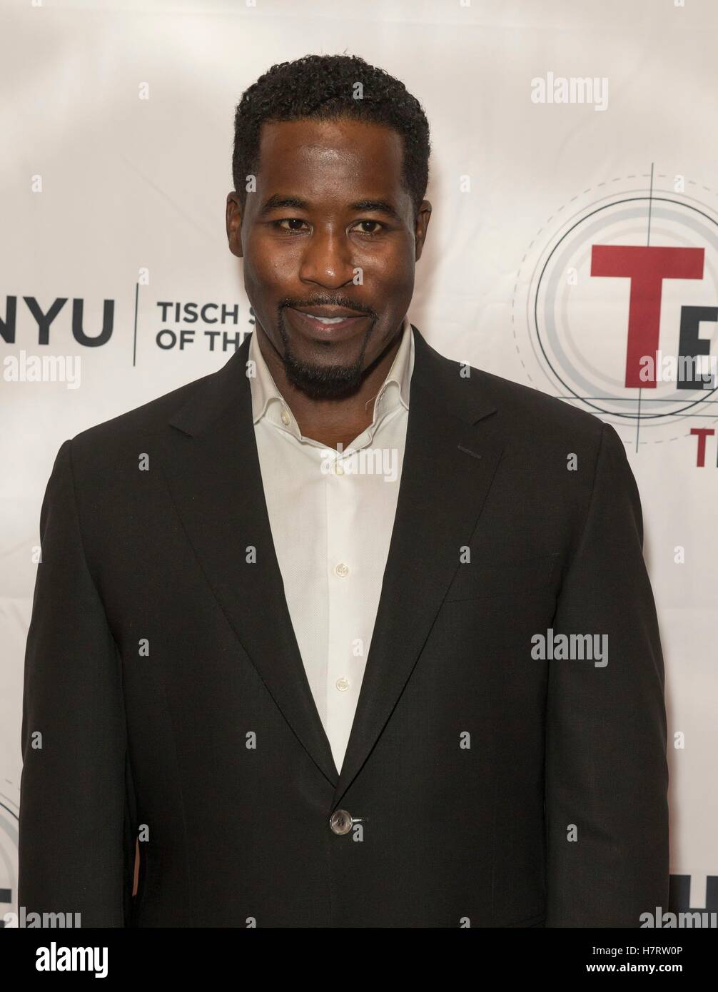 New York, NY, USA. 7th Nov, 2016. Daniel Beaty at arrivals for Tectonic ...