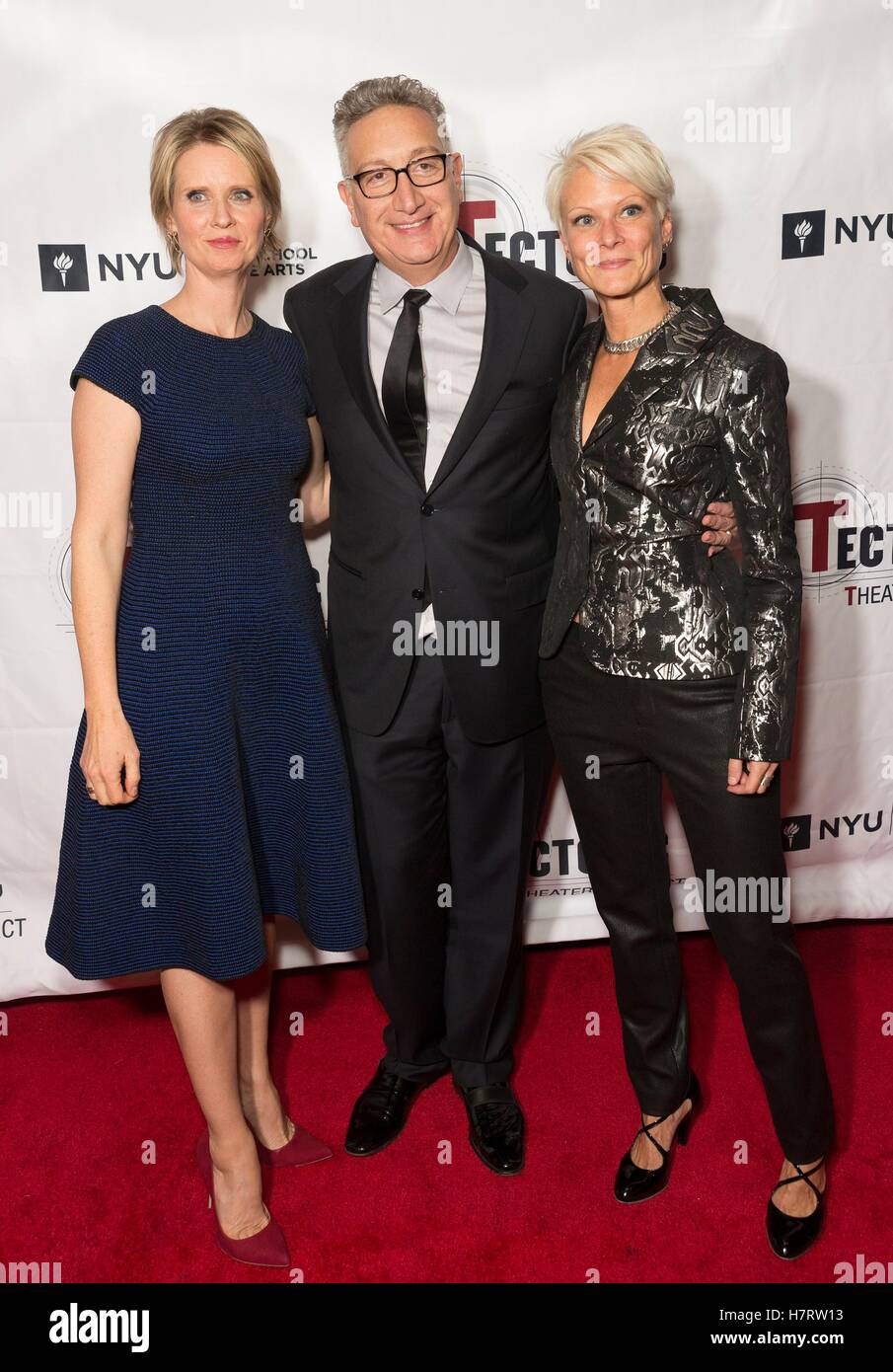 New York, NY, USA. 7th Nov, 2016. Cynthia Nixon, Moises Kaufman, Lauren ...