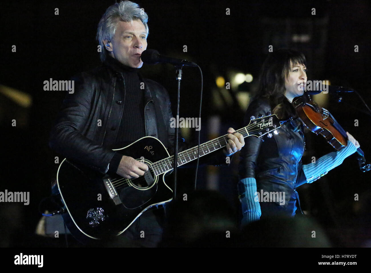 Jon bon jovi 2016 hi-res stock photography and images - Alamy