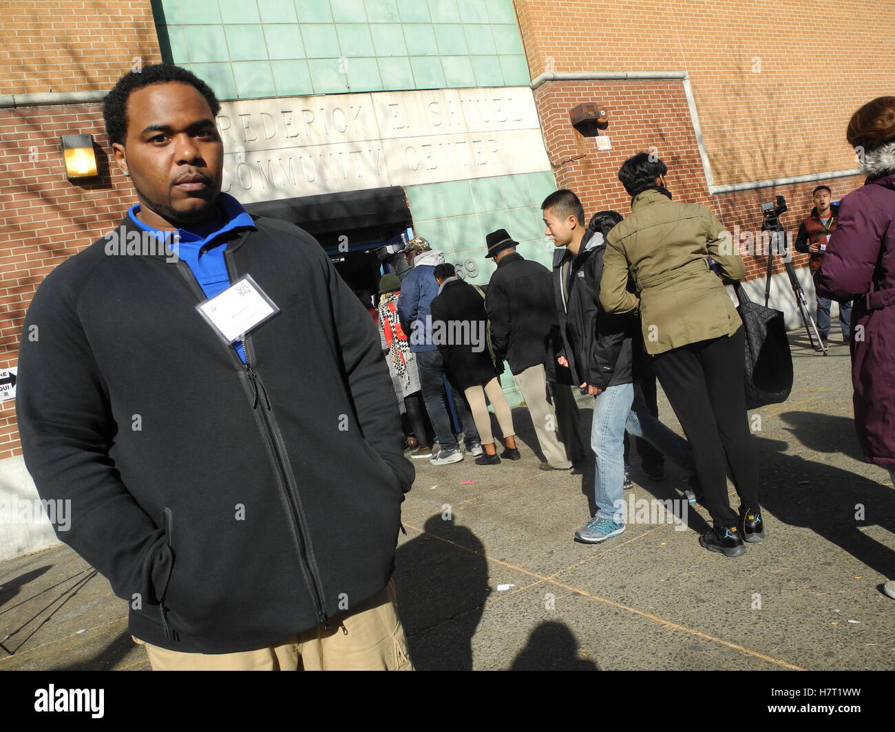 Us election 2016 poll station hi-res stock photography and images - Alamy