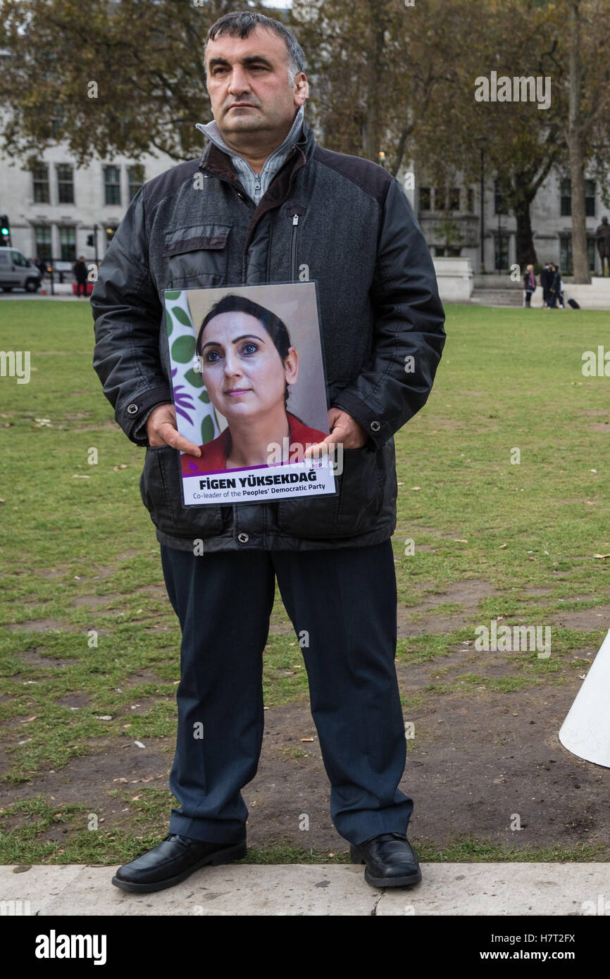 Hdp protest 2016 hi-res stock photography and images - Alamy