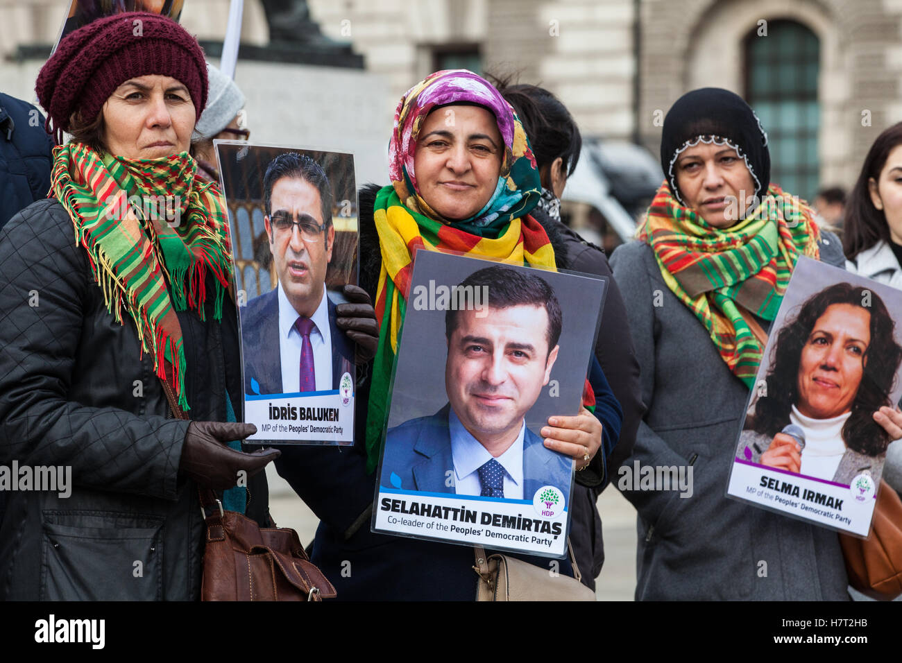 London, UK. 8th November, 2016. Kurdish activists protest in Parliament ...