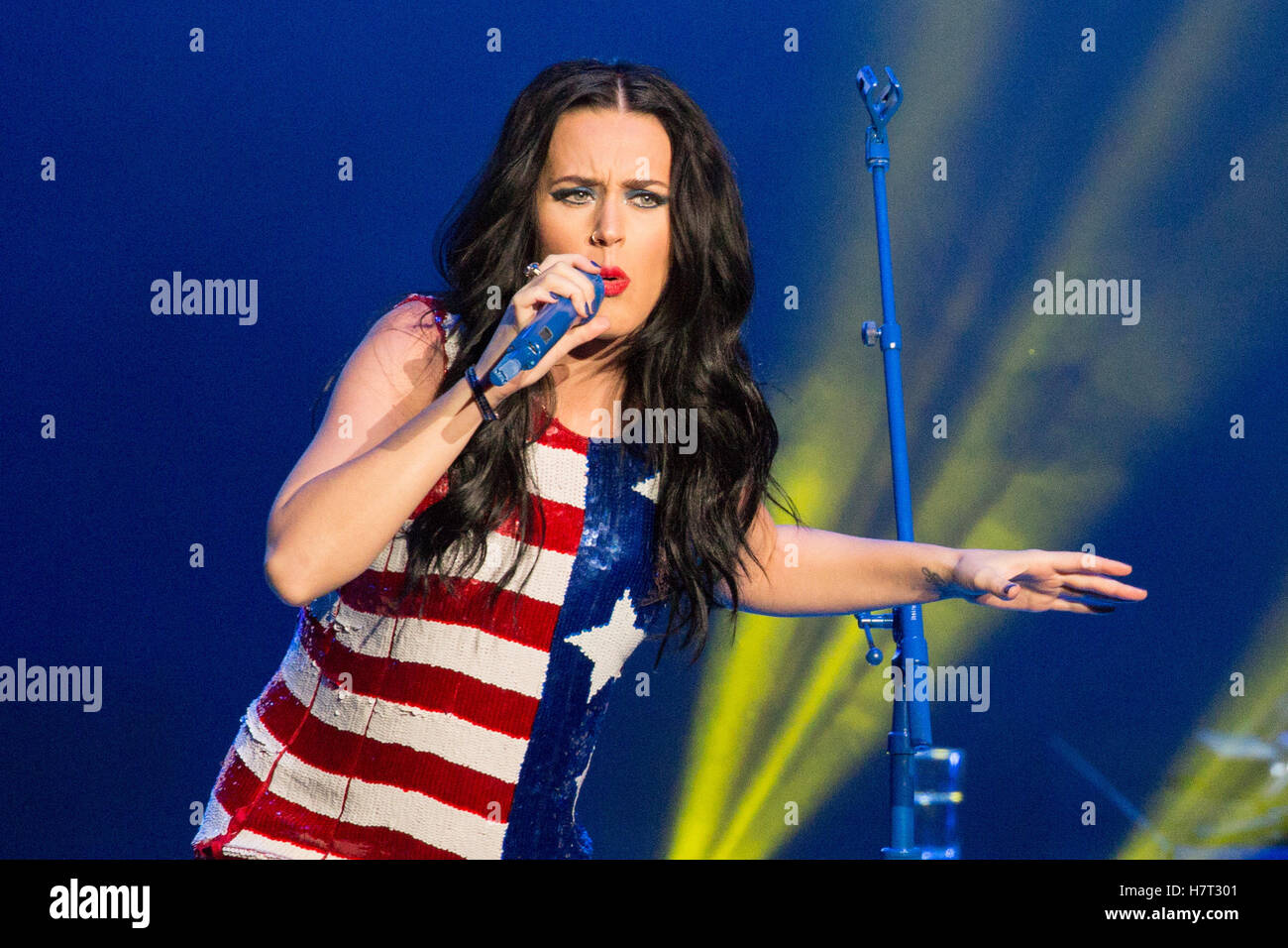 Philadelphia, Pennsylvania, USA. 5th Nov, 2016. KATY PERRY during the ...