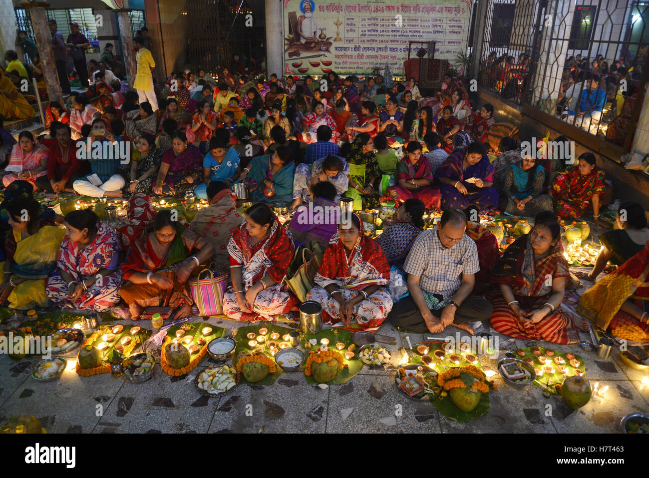 Hindus community people with light candle gather to celebrate a ...