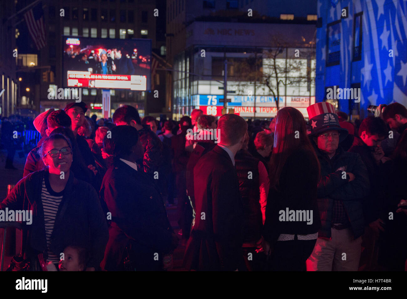 New York, USA 8th Nov, 2016 A growing crowd at Rockefeller Plaza watch ...