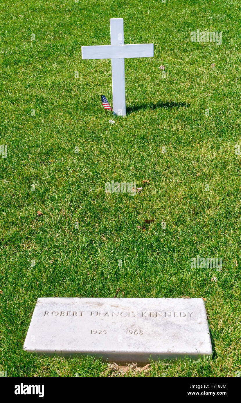 Jfk grave arlington national hi-res stock photography and images - Alamy